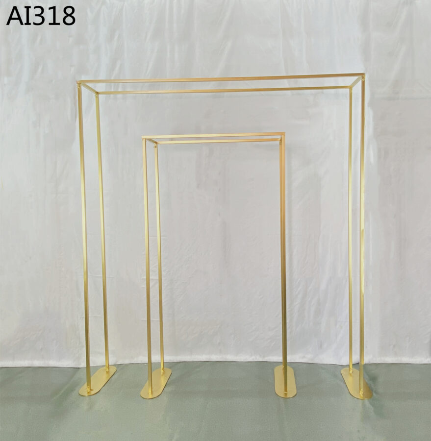 AI318A Square stand GOLD | X&L Flower House/Wedding and Event Decorating