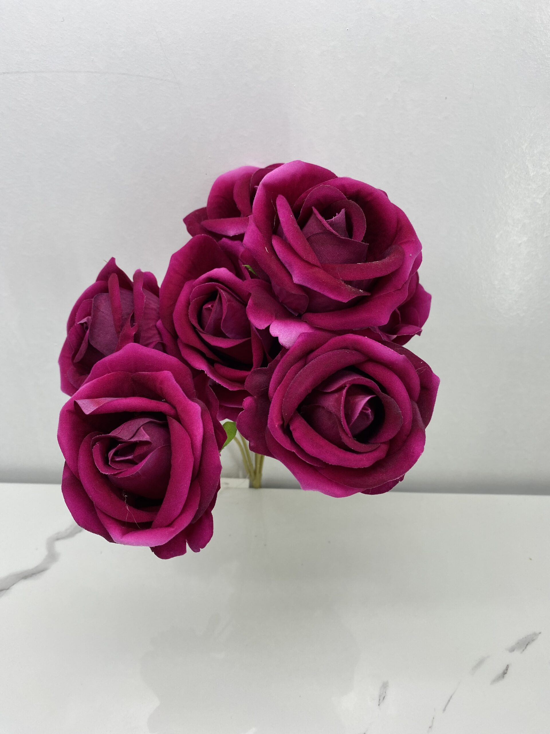 BS62 7 heads velvet roses in a bunch | X&L Flower House/Wedding and ...